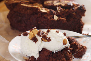 Flourless Chocolate Tea Cake - gfreedeliciously.com