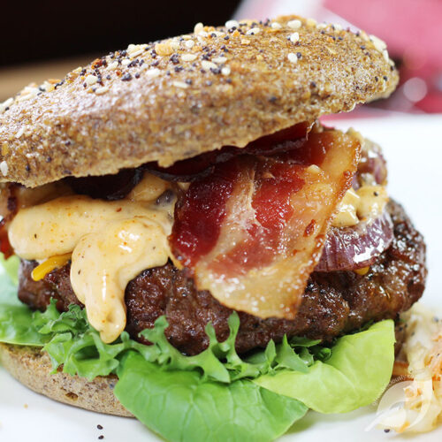 Southwest Rodeo Burgers with Spicy Rodeo Aioli Sauce - gfreedeliciously.com
