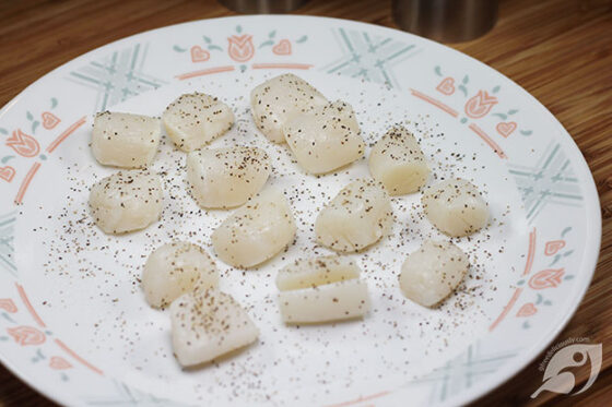 Best Sea Scallop Recipe Ever! Winter Scallop Salad - gfreedeliciously.com